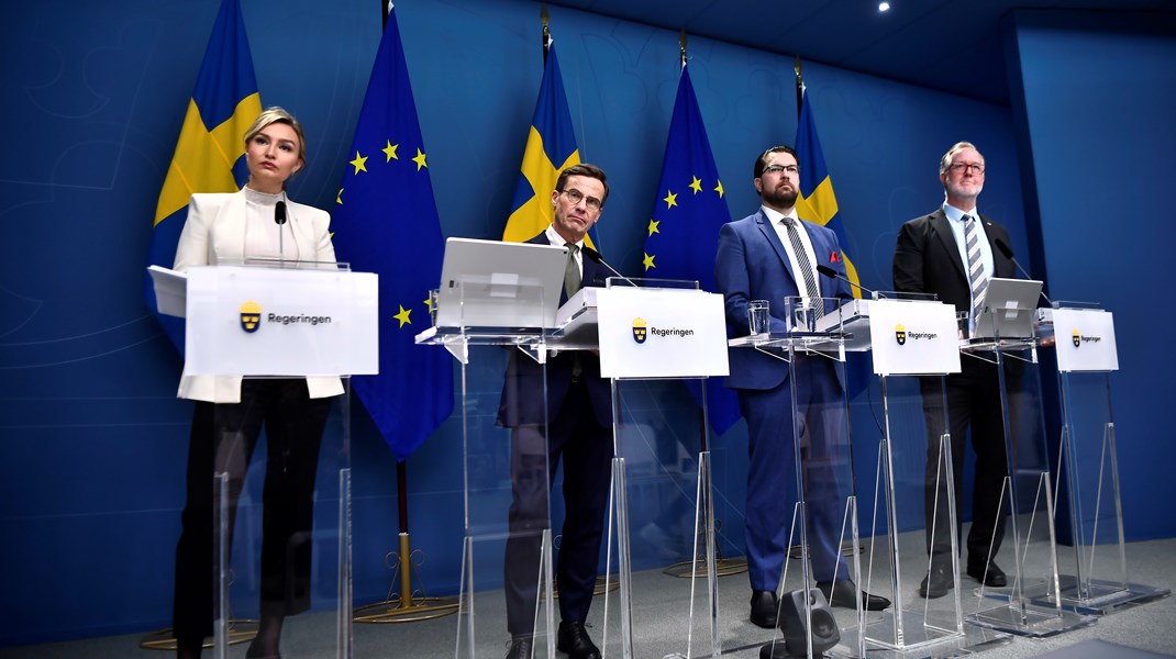 Tidöpartierna sliter sönder den svenska modellen - Altinget