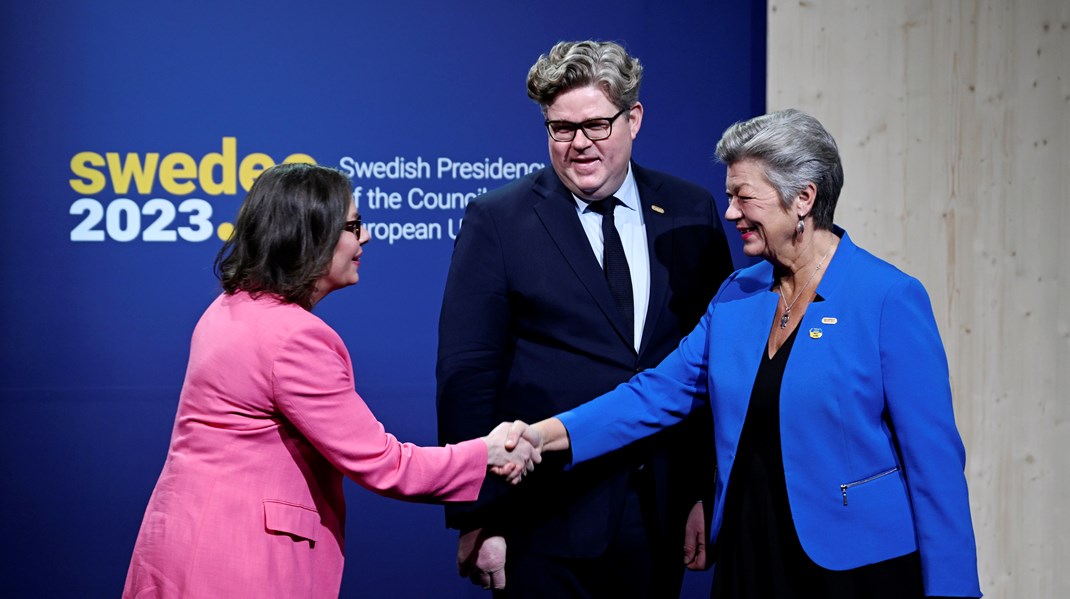 Malmer Stenergard stänger inte dörren till kommissionärspost - Altinget